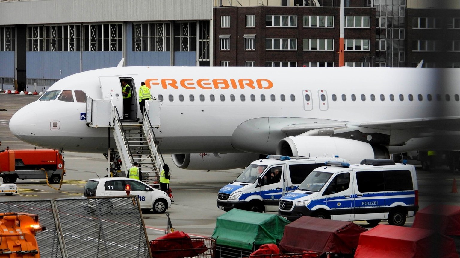 Abschiebungen nach Afghanistan: Plötzlich geht es schnell | BR24