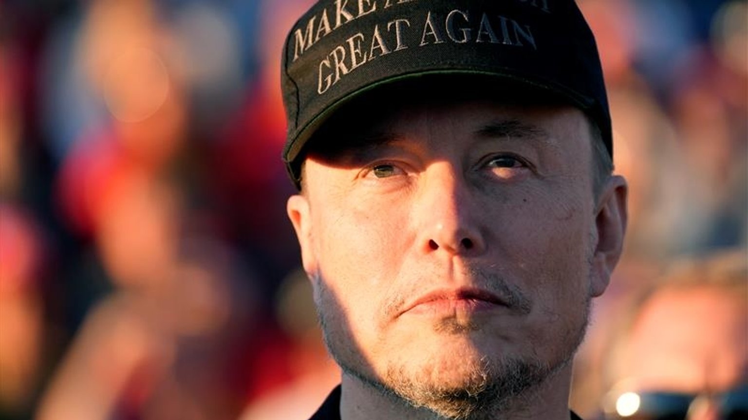 Aus Haft im Iran entlassen: Kurdischer Rapper Yasin in Berlin | BR24