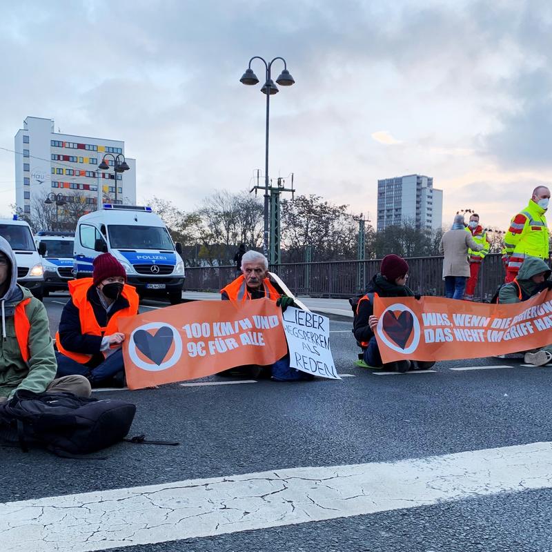 Klima-Aktivisten "Letzte Generation" – um was geht’s eigentlich? - BR24 Thema des Tages | BR Podcast