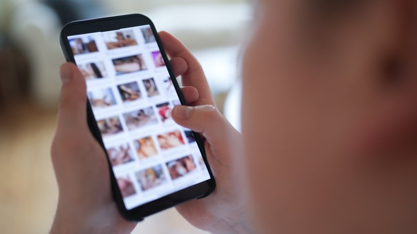 Deepfake-Gesetze: Was andere Länder anders machen | BR24