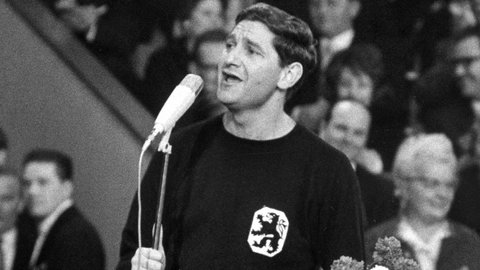 Der König von Giesing: Petar "Radi" Radenkovic wird 90 Jahre alt | BR24