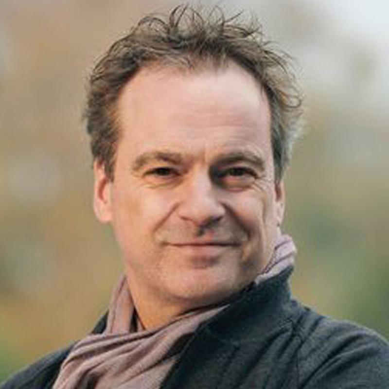 Interview mit dem Dirigenten Jonathan Nott - Klassik aktuell | BR Podcast