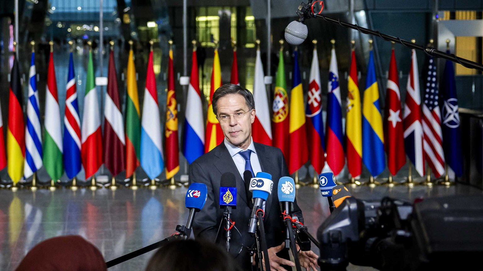 München: Auto fährt in Menschengruppe – was wir bisher wissen | BR24