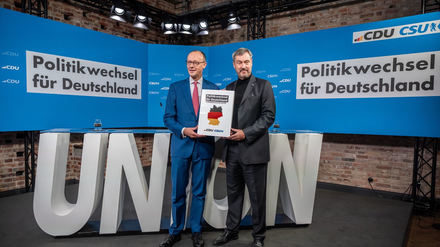 Nach Kritik an Kniefall in Warschau: Söders Gegenangriff | BR24