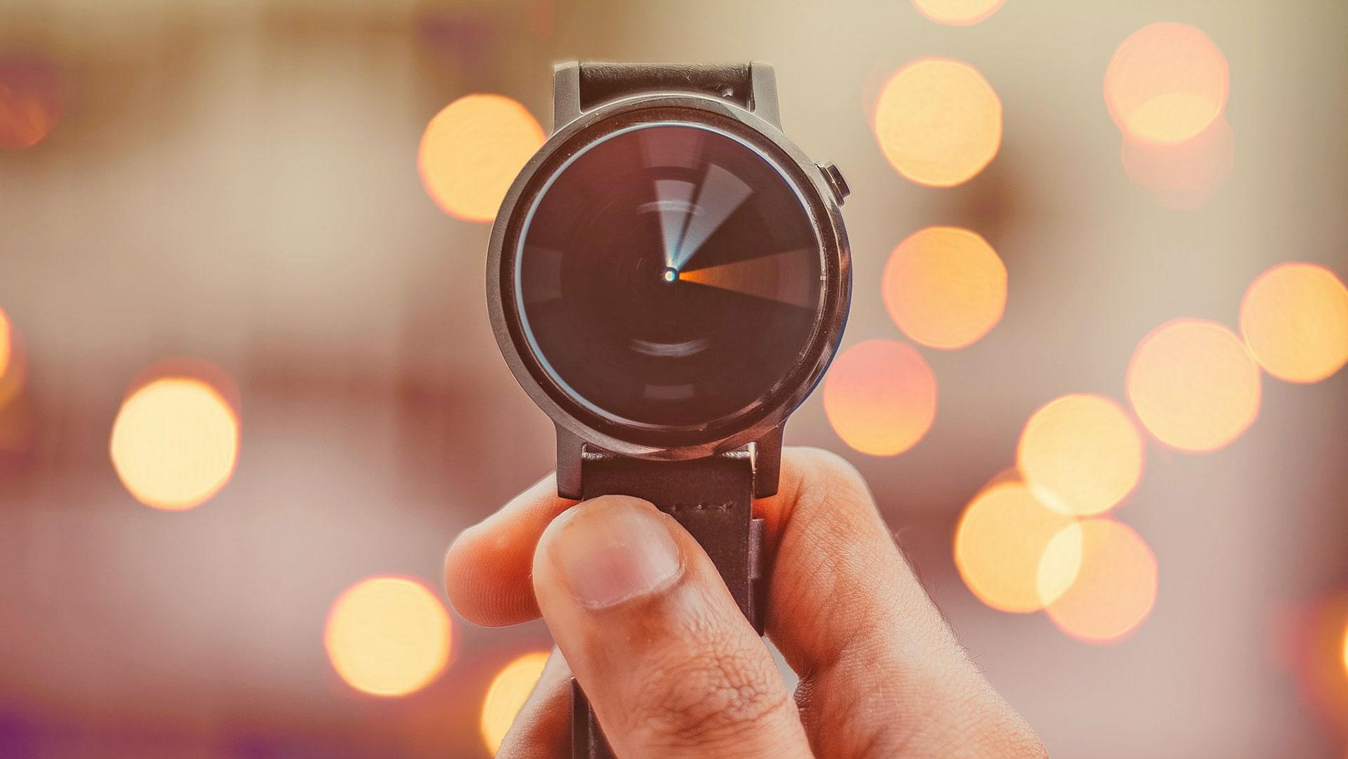 Zeitumstellung Winterzeit Wird die Uhr am Wochenende vor- oder ...