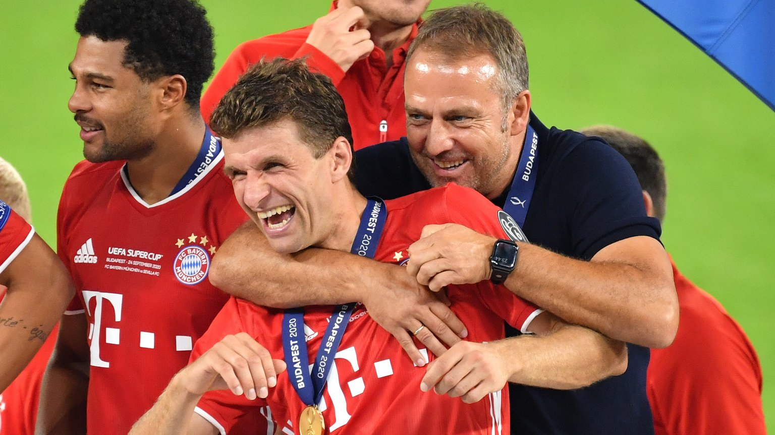 Alles Müller oder was? FC Bayern gewinnt Bundesliga-Klassiker | BR24