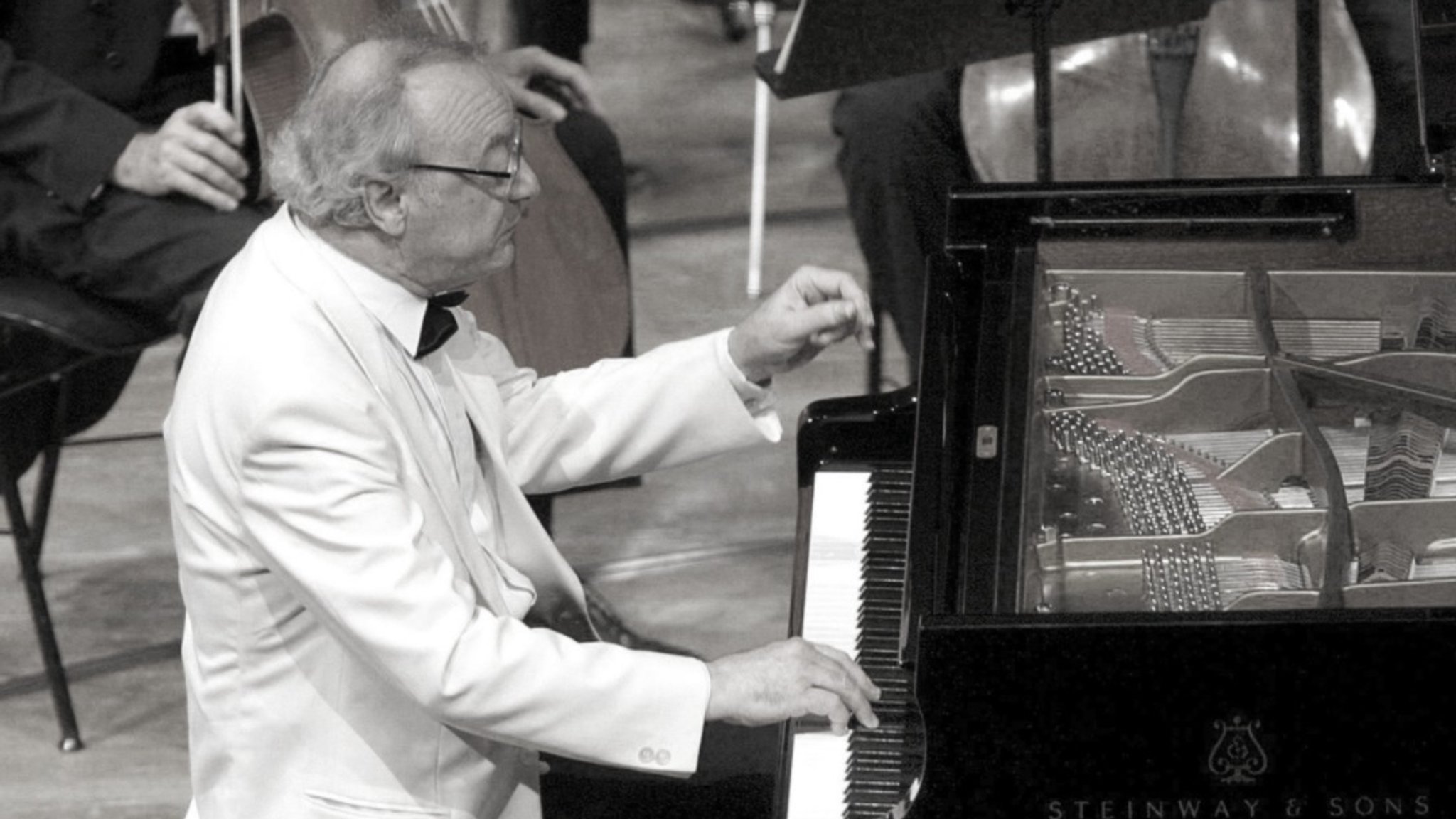 Jahrhundert-Pianist Alfred Brendel gestorben | BR24