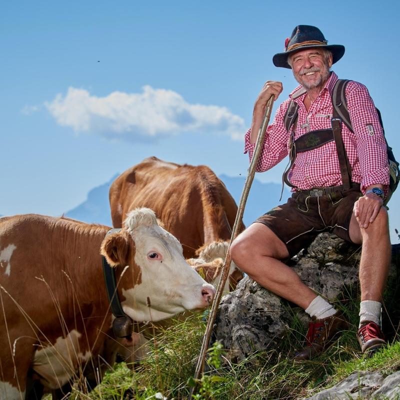 Millionär mit neuem Leben: Ernst Prost - Habe die Ehre! | BR Podcast