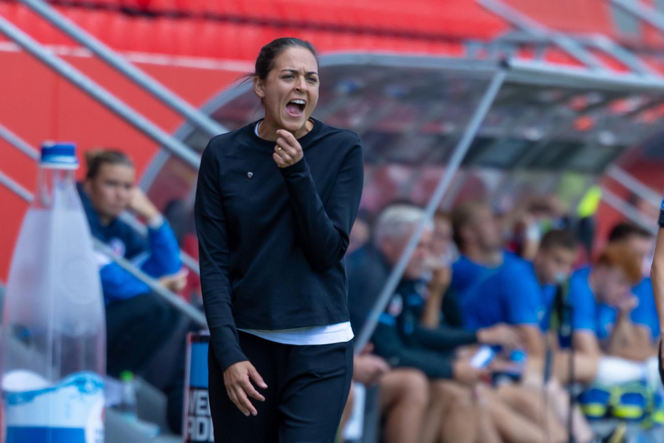 Jetzt live: Ingolstadt - Schweinfurt | Stream & BR Fernsehen | BR24