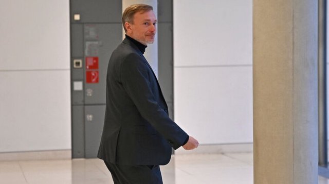 Bundeskanzler Scholz entlässt Finanzminister Lindner | BR24