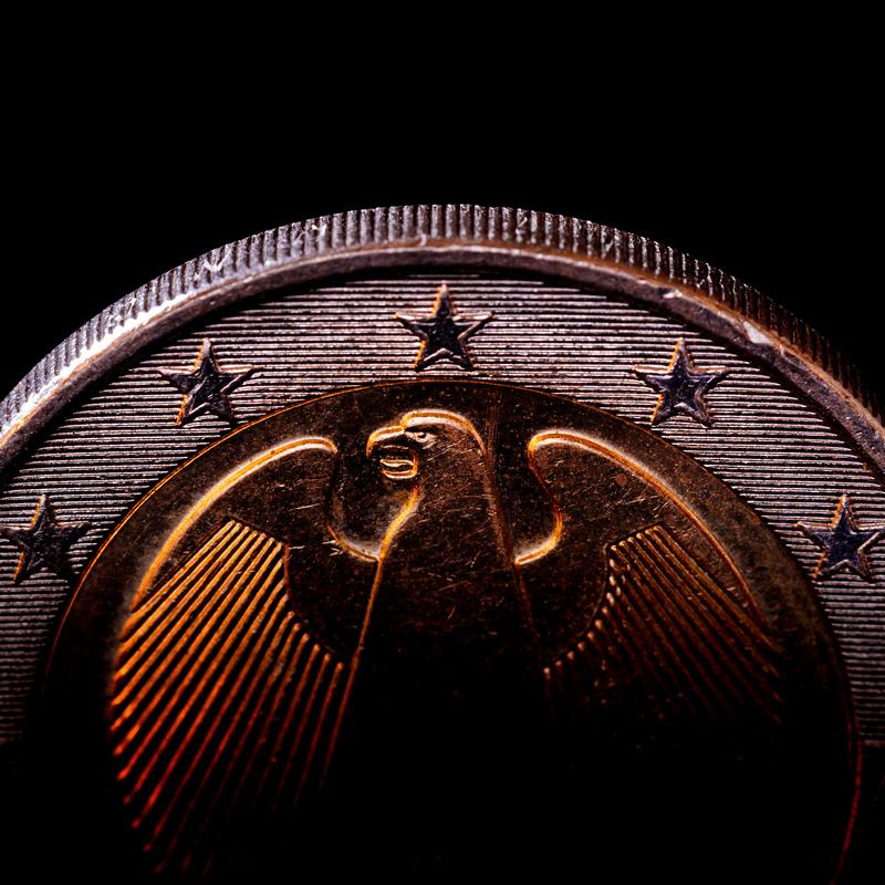 Geschichte der Finanzkriege - Wenn Geld zur Waffe wird - Radiowissen | BR Podcast