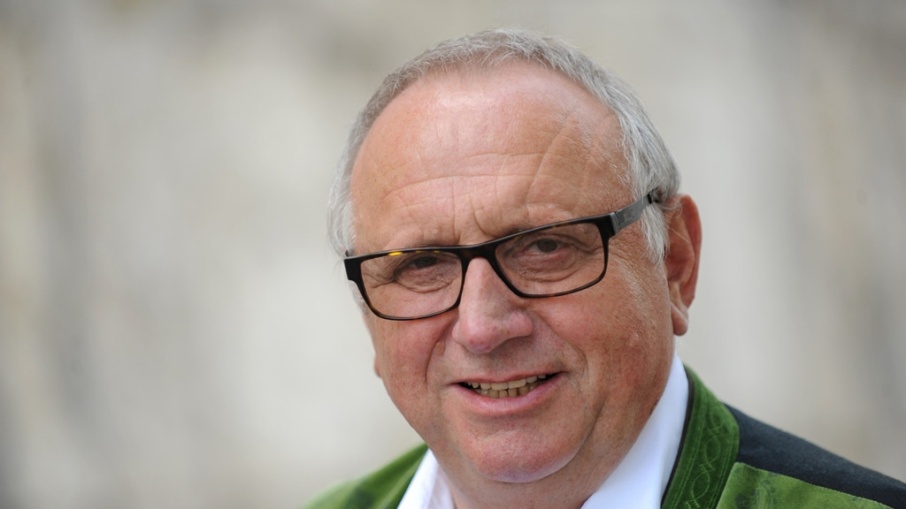 Wirtesprecher Toni Roiderer legt sein Amt nieder | BR24