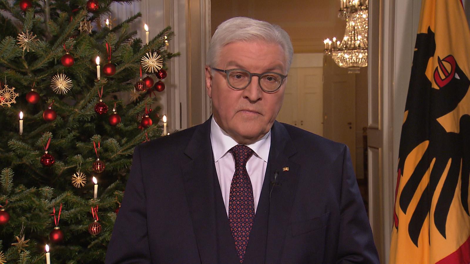 Bundespräsident fordert Vertrauen in die Politik | BR24