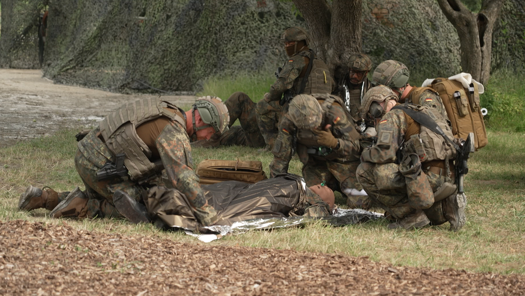 Weil Hilfe schnell kommen muss: Bundeswehrübung in Niederbayern | BR24
