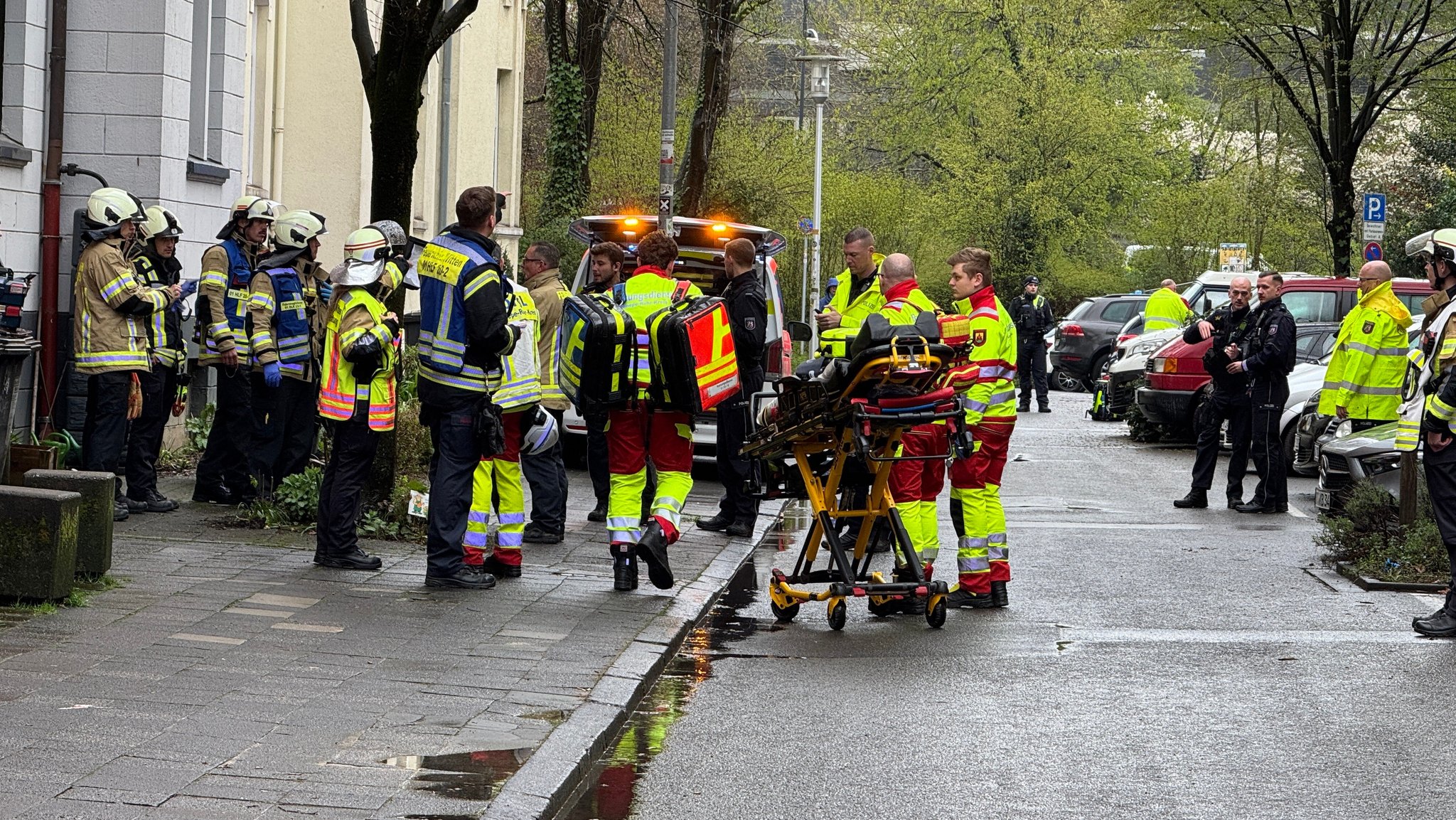13-Jähriger stirbt nach Messerangriff in Nordrhein-Westfalen | BR24