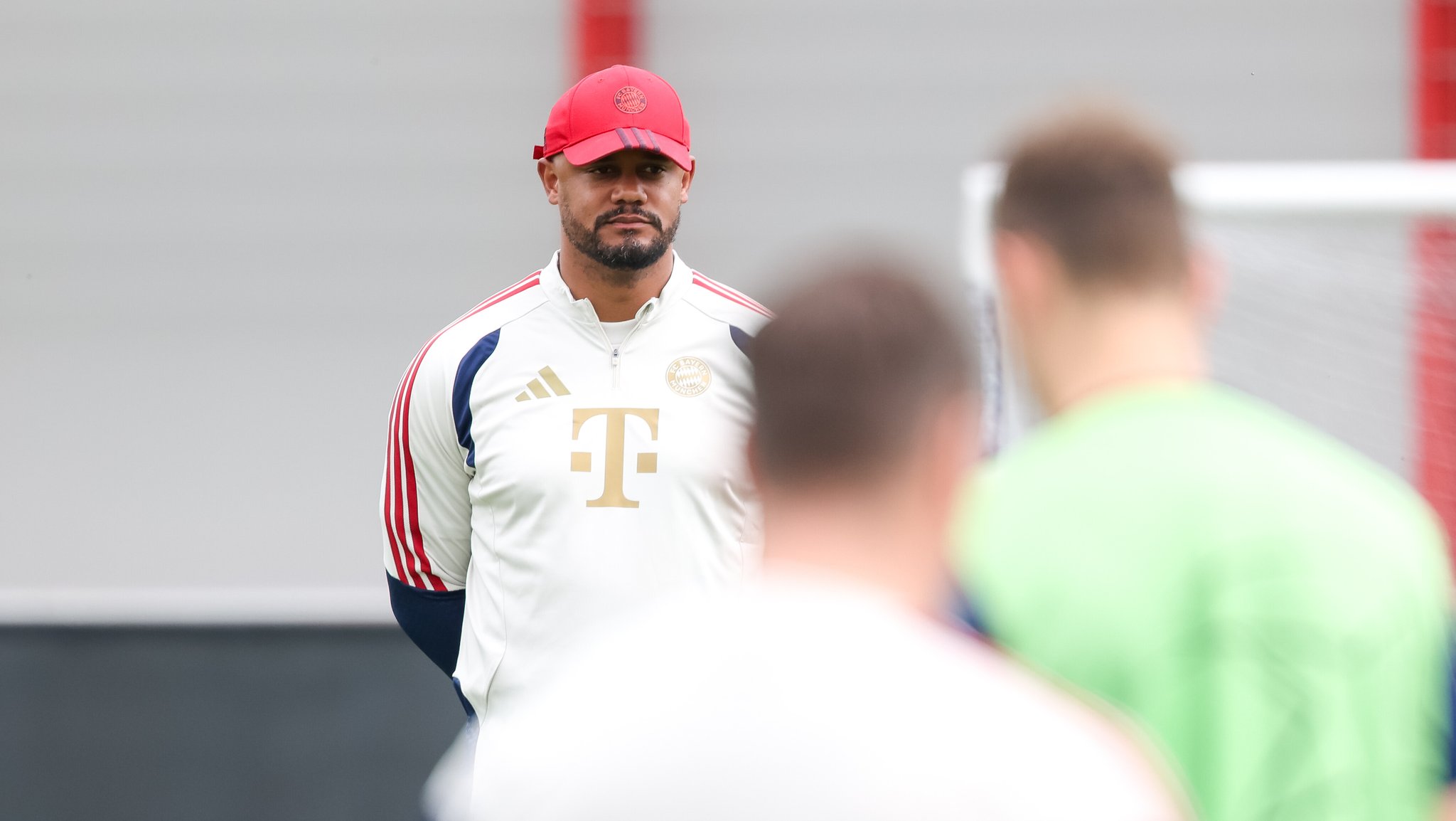 "Ganz München ist bereit" – FC Bayern und die Ruhe vor dem Sturm | BR24