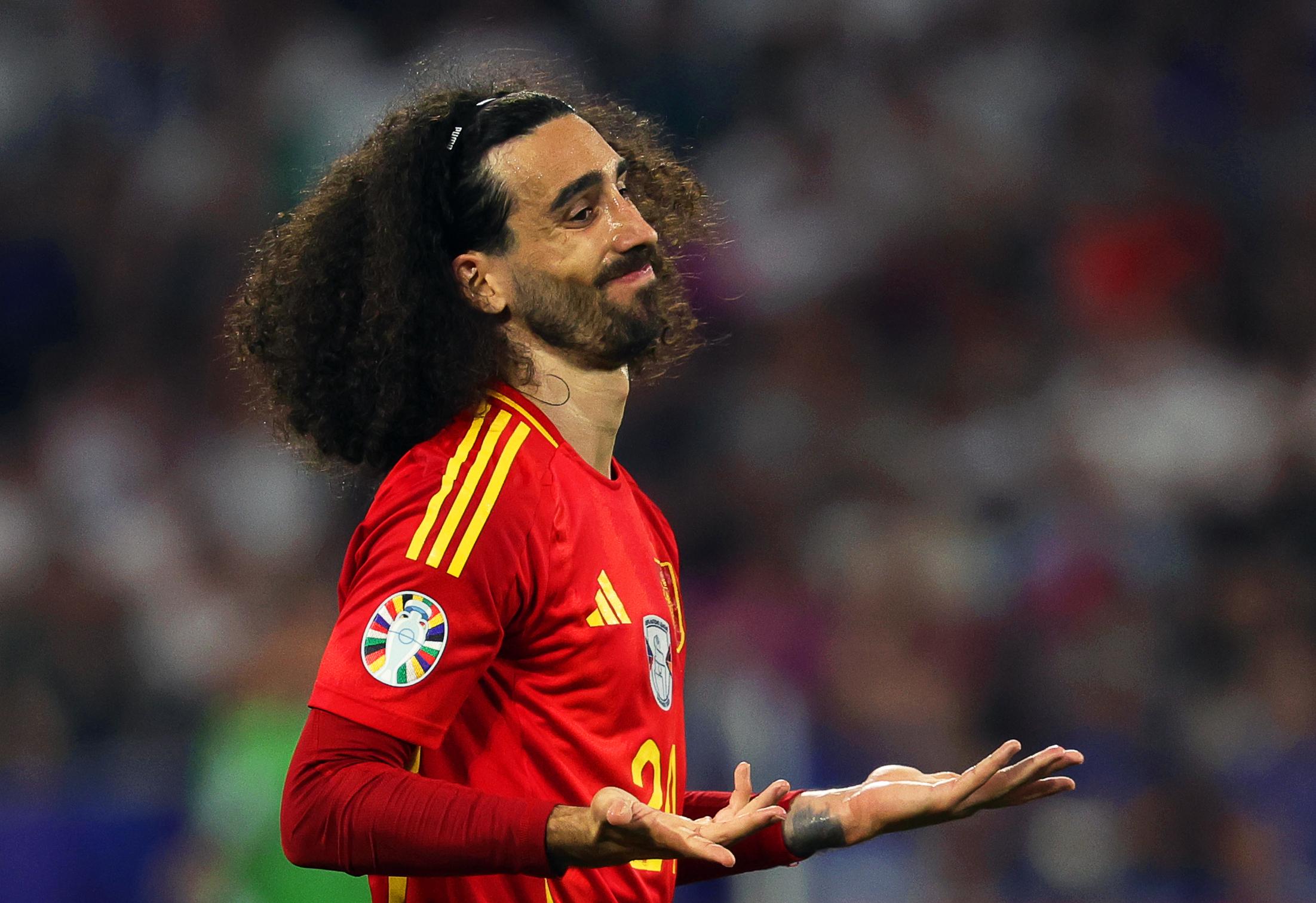 EM 2024: Cucurella bekommt "Zorn der deutschen Fans" zu spüren | BR24