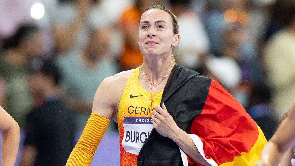 Sprinterin Burghardt will nach emotionalem Olympia-Bronze mehr | BR24