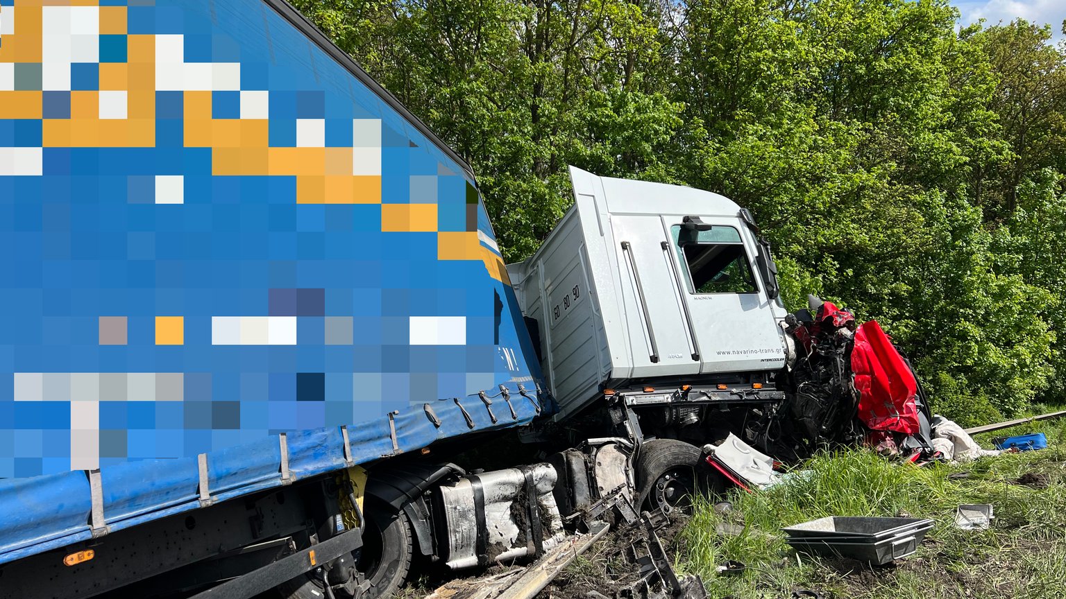 Ursache für tödlichen Lkw-Unfall auf A6 bei Ansbach noch unklar | BR24