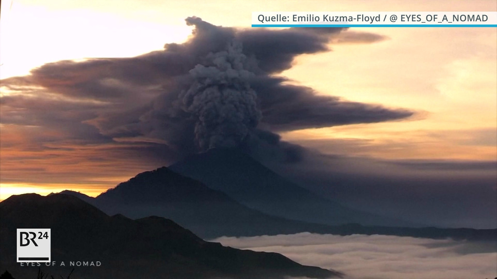 Vulkan auf Bali spuckt Asche | BR24