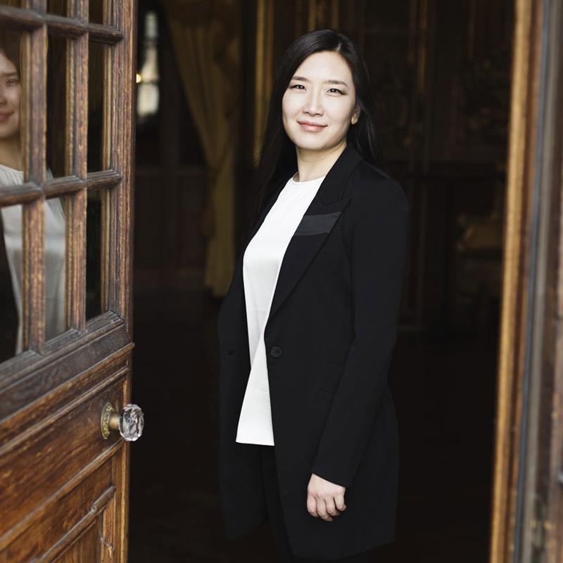 Die Dirigentin Eun Sun Kim: "Die Musik kommt von allen" - Klassik ...