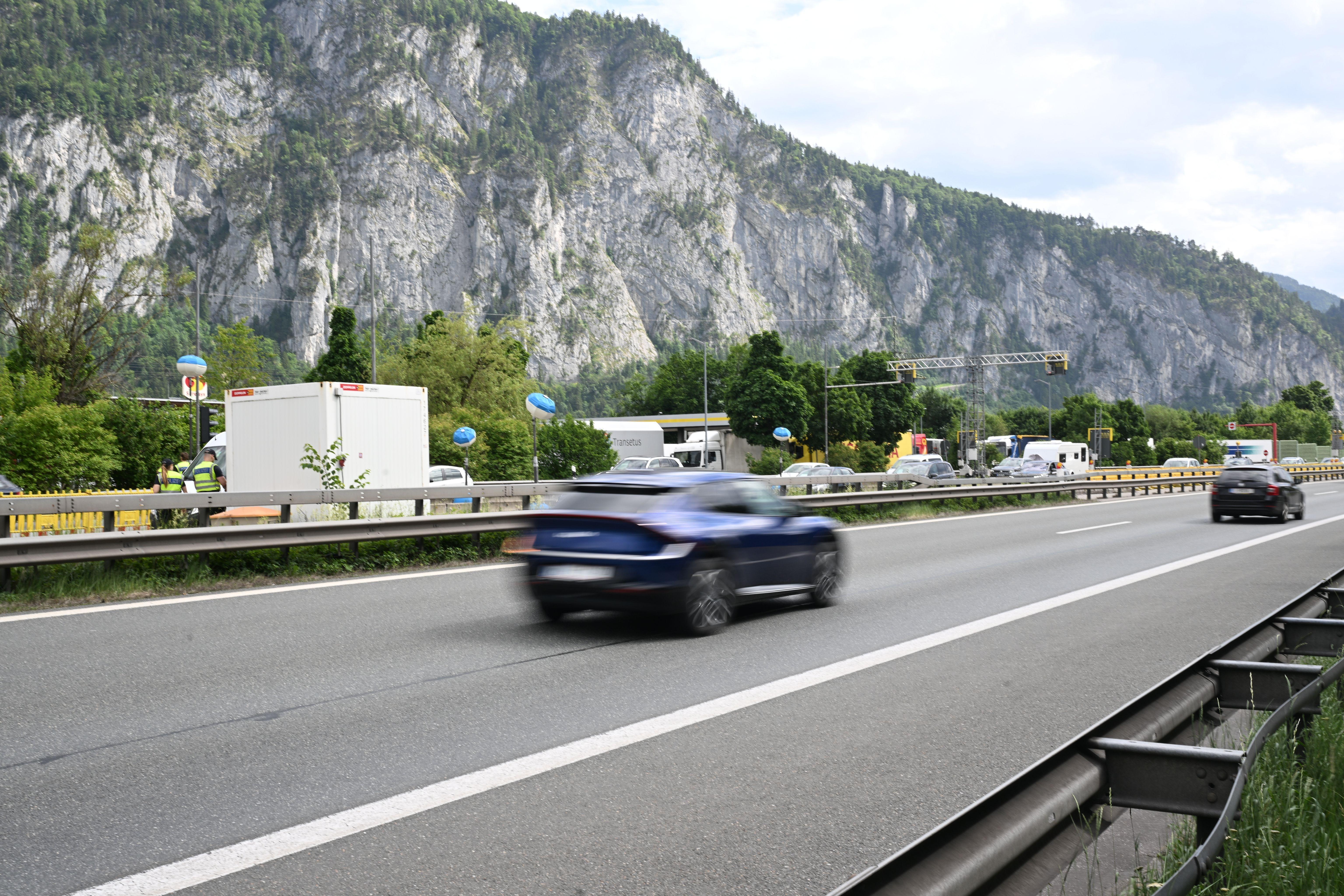 Brennerautobahn nach Demo-Sperre wieder offen | BR24