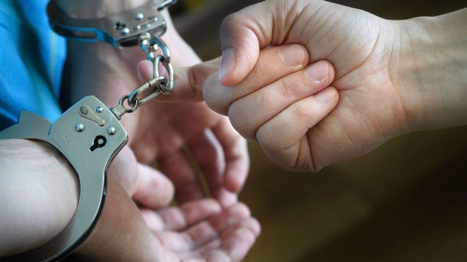 Vergewaltigung und versuchter Mord: 18-Jähriger in U-Haft | BR24 Vergewaltigung und versuchter Mord: 18-Jähriger in U-Haft | BR24