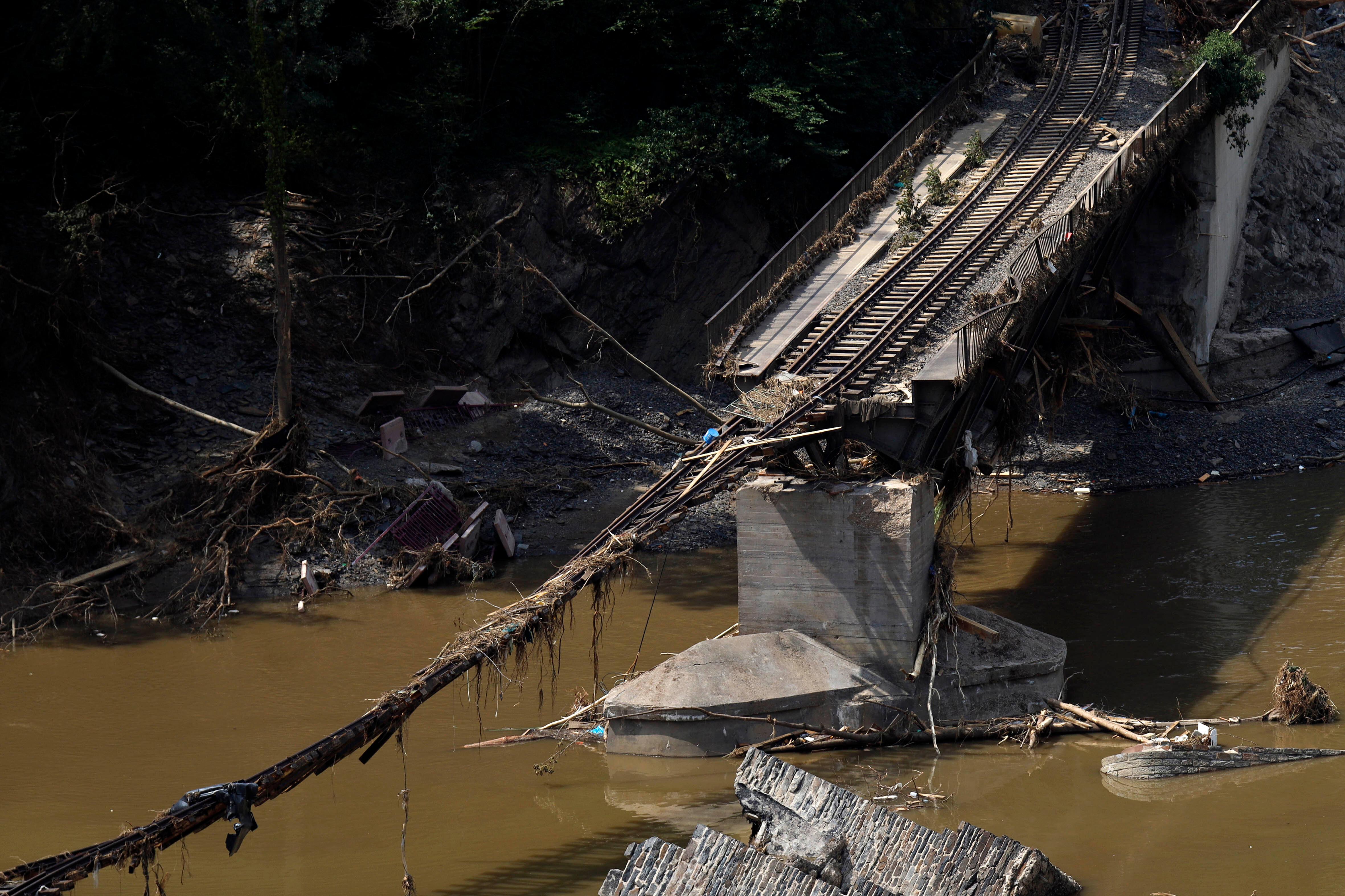 Klimawandel macht Extremwetter extremer | BR24