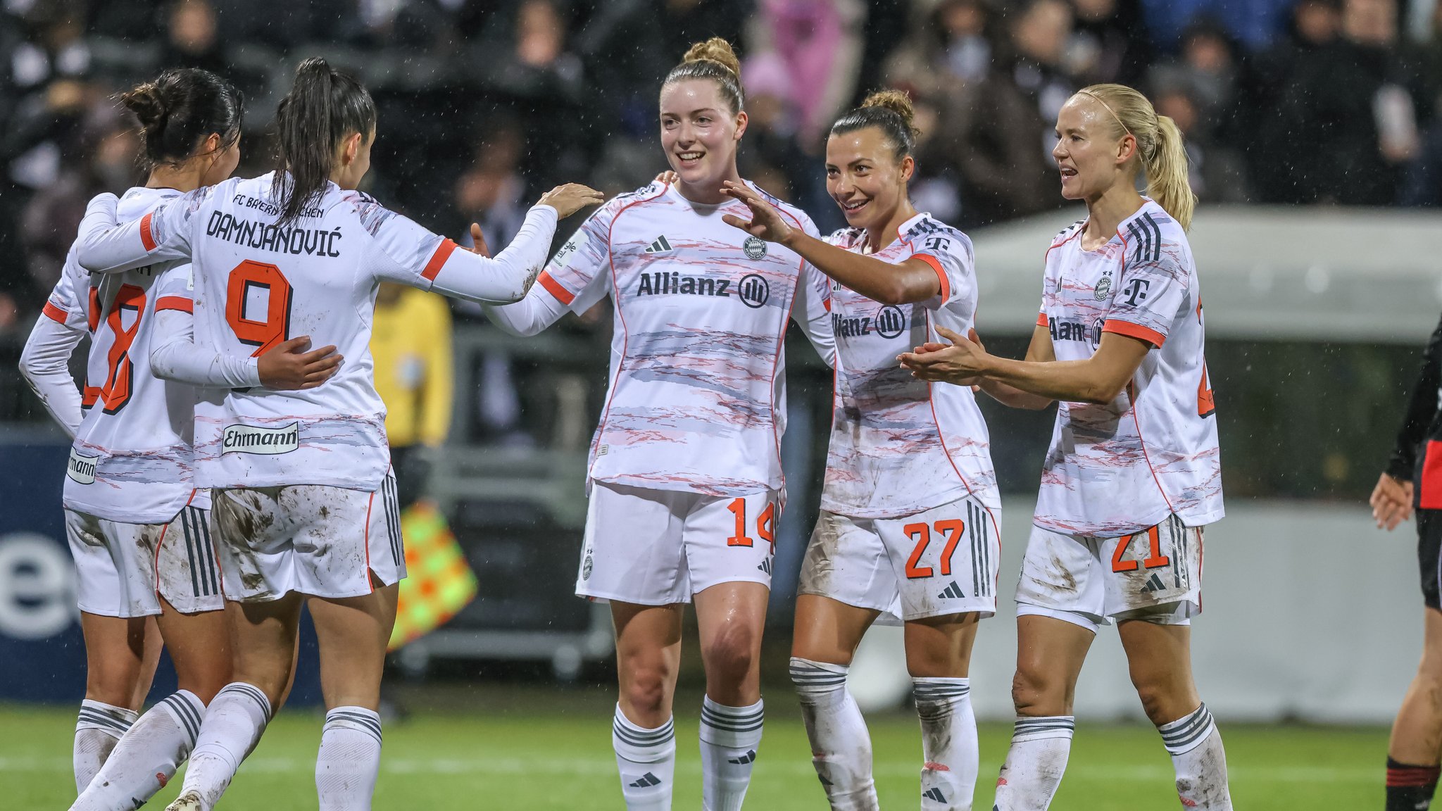 FCB-Frauen in Champions League: Mit "viel Spaß" in die Top Vier? | BR24