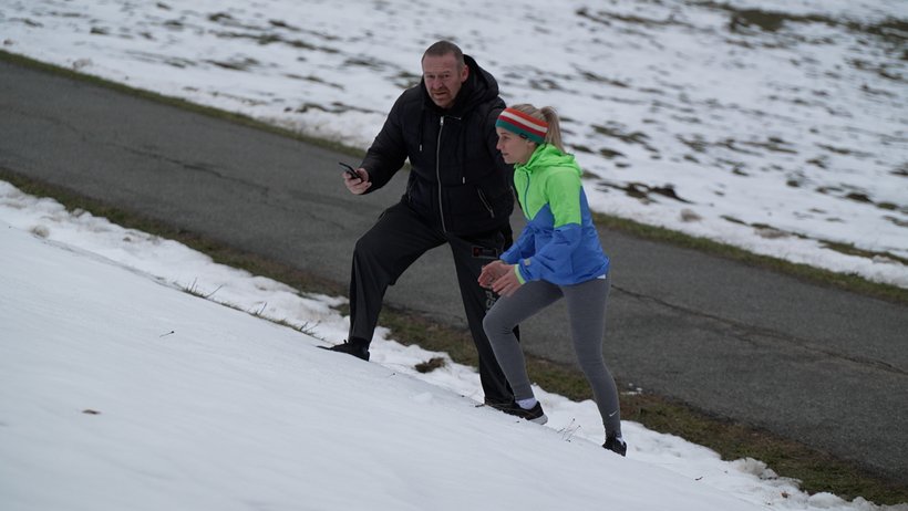 Tina Rupprecht boxt um Weltmeisterschaft im Atomgewicht | BR24
