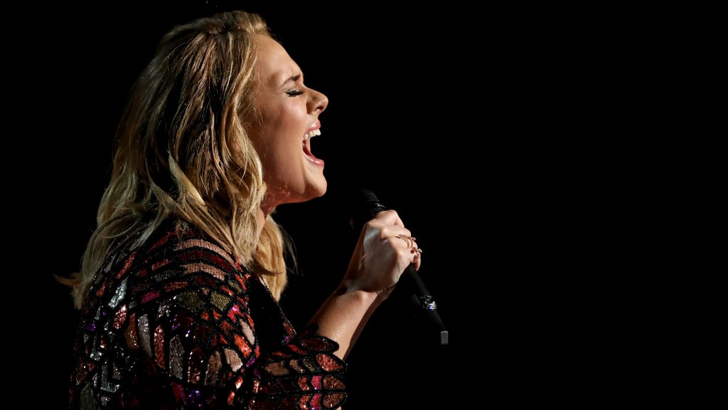 Adele: Jetzt zehn Konzerte in München - so kommen Sie an Tickets | BR24