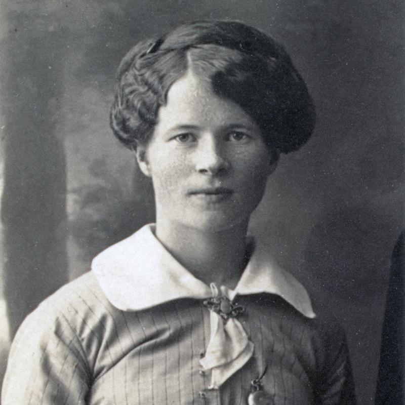 Wanny Woldstad – Die erste Eisbärenjägerin - Radiowissen | BR Podcast