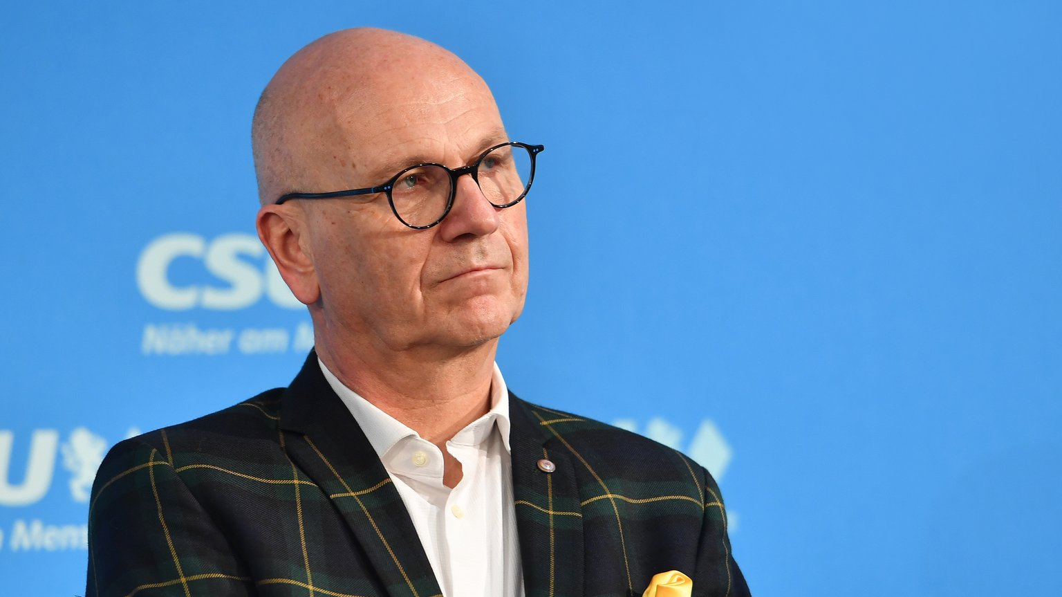 Entwarnung nach Bombendrohung gegen Augsburger Justizbehörden | BR24