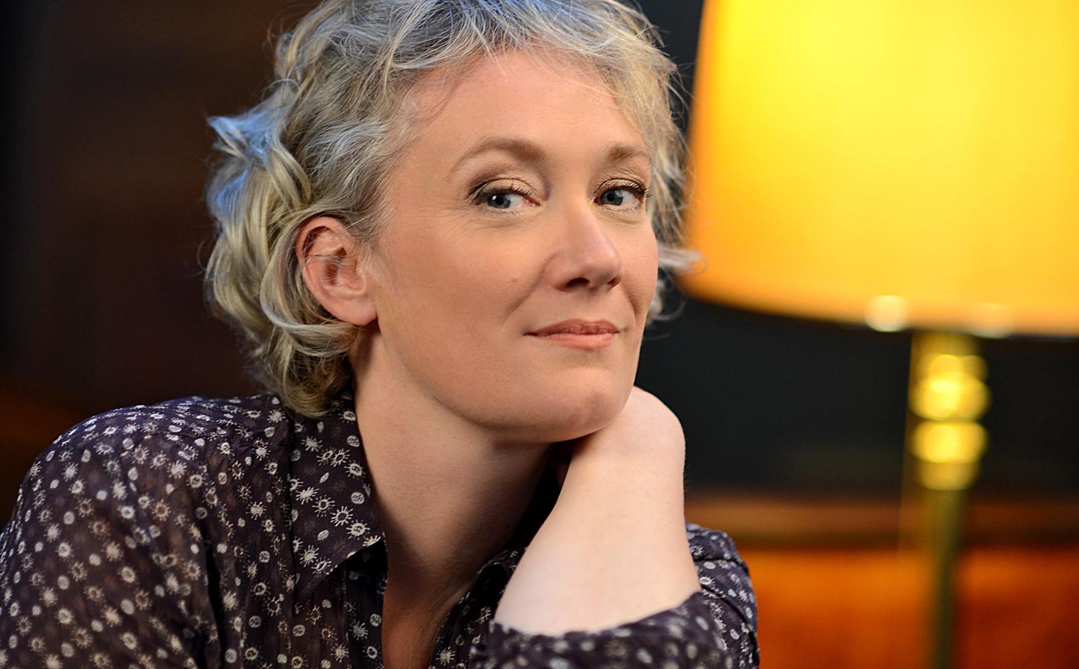 Kleines Wunder: Das neue Album der Jazzpianistin Julia Hülsmann | BR24