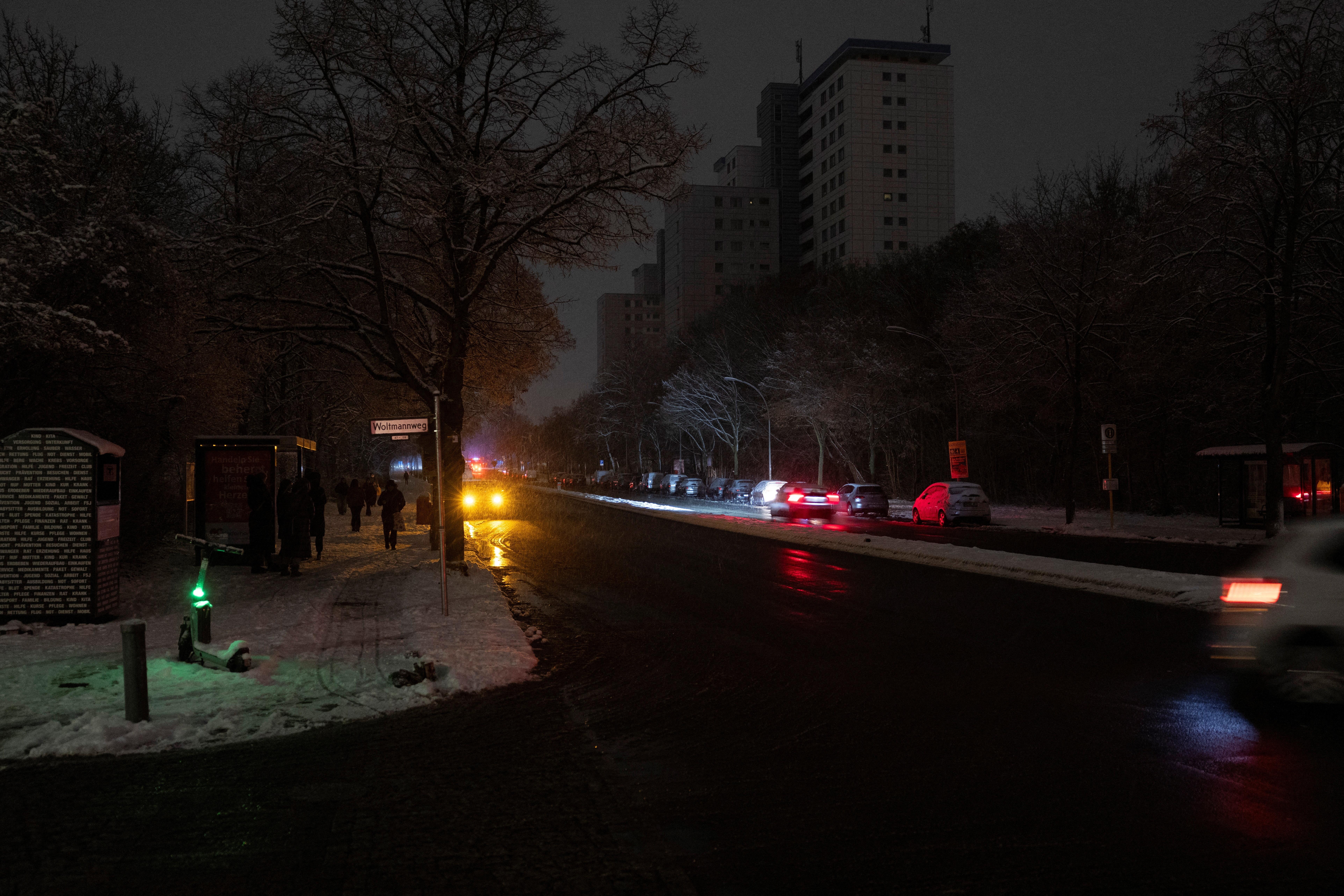 Massiver Stromausfall in Berlin – schon wieder Brandstiftung? | BR24