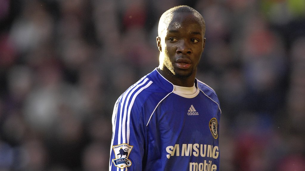 Transfer-Fall Diarra: Kommt heute ein neues "Bosman-Urteil"? | BR24